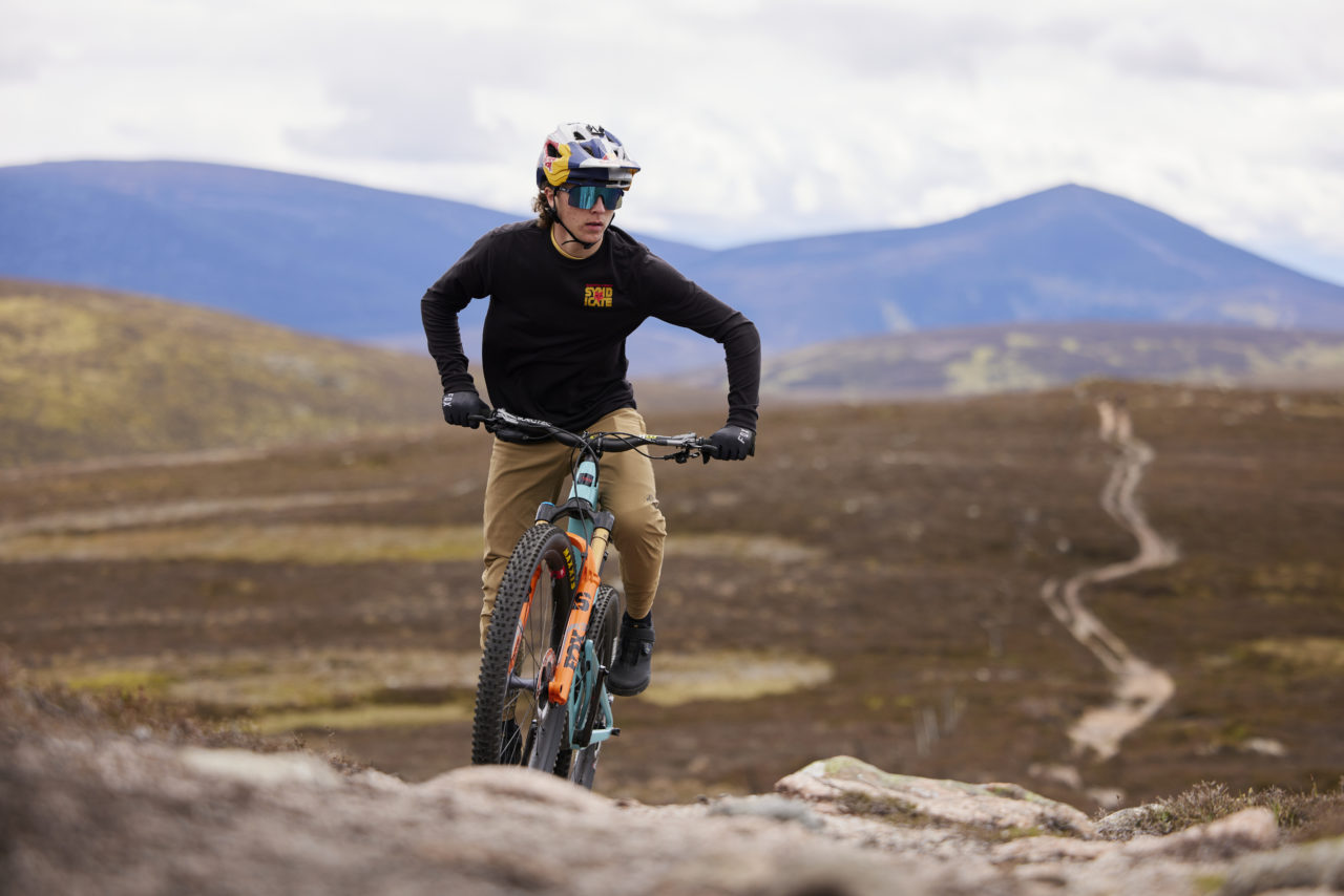 Maxxis Wins MTBR 'Gear of the Year' Award - MAXXIS US